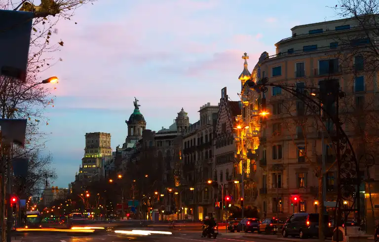 Discover Lisbon - voyagershub